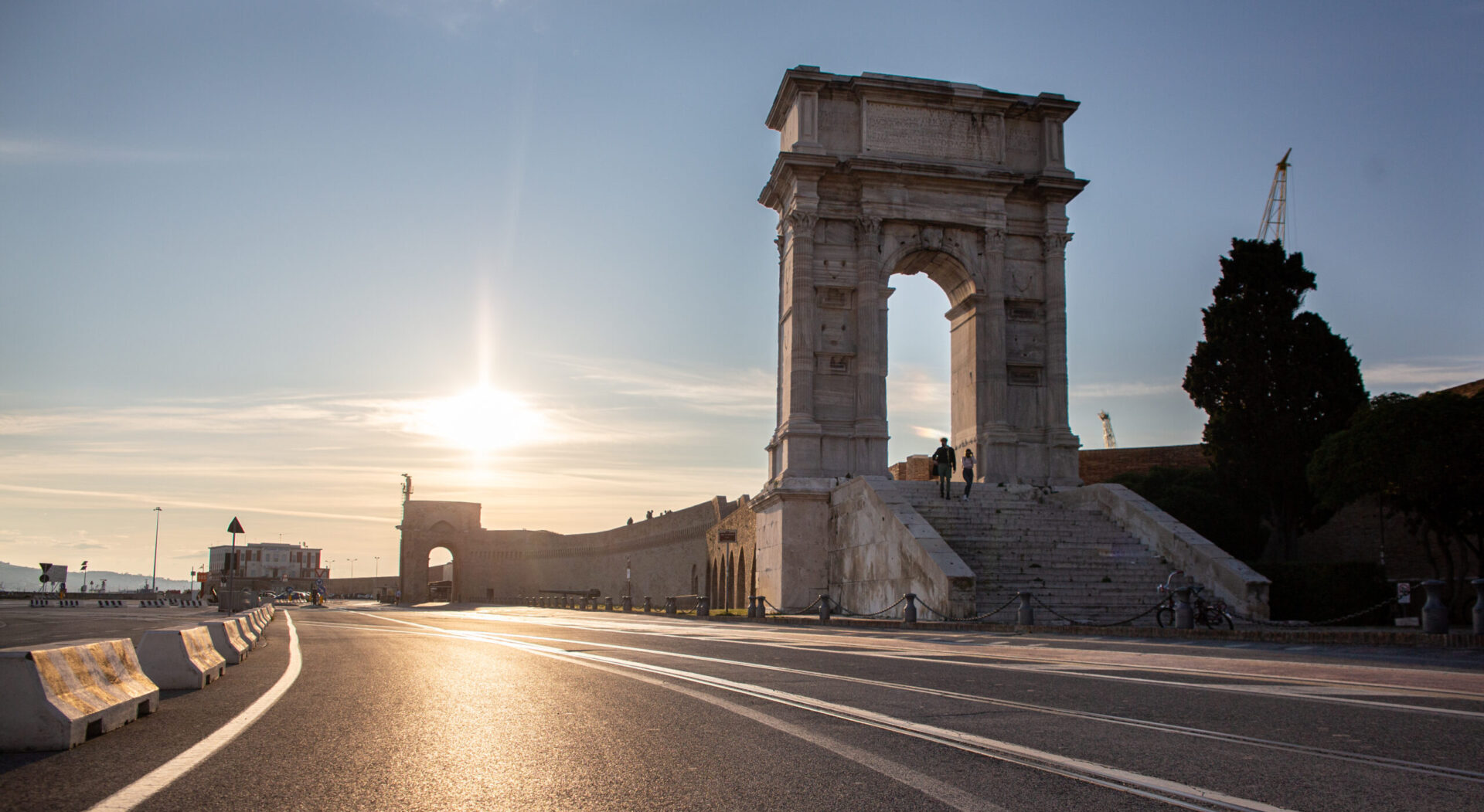 THE ARCH OF TRAJAN - Remember Adrijo